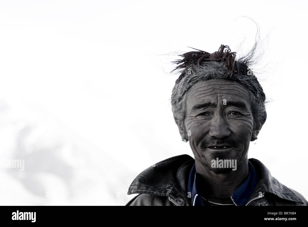 Local man portrait tibet hi-res stock photography and images - Alamy