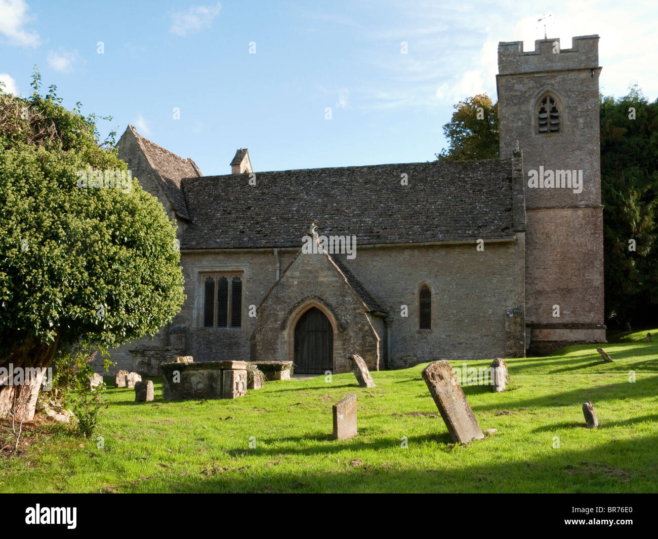 Mitford sisters graves hi-res stock photography and images - Alamy