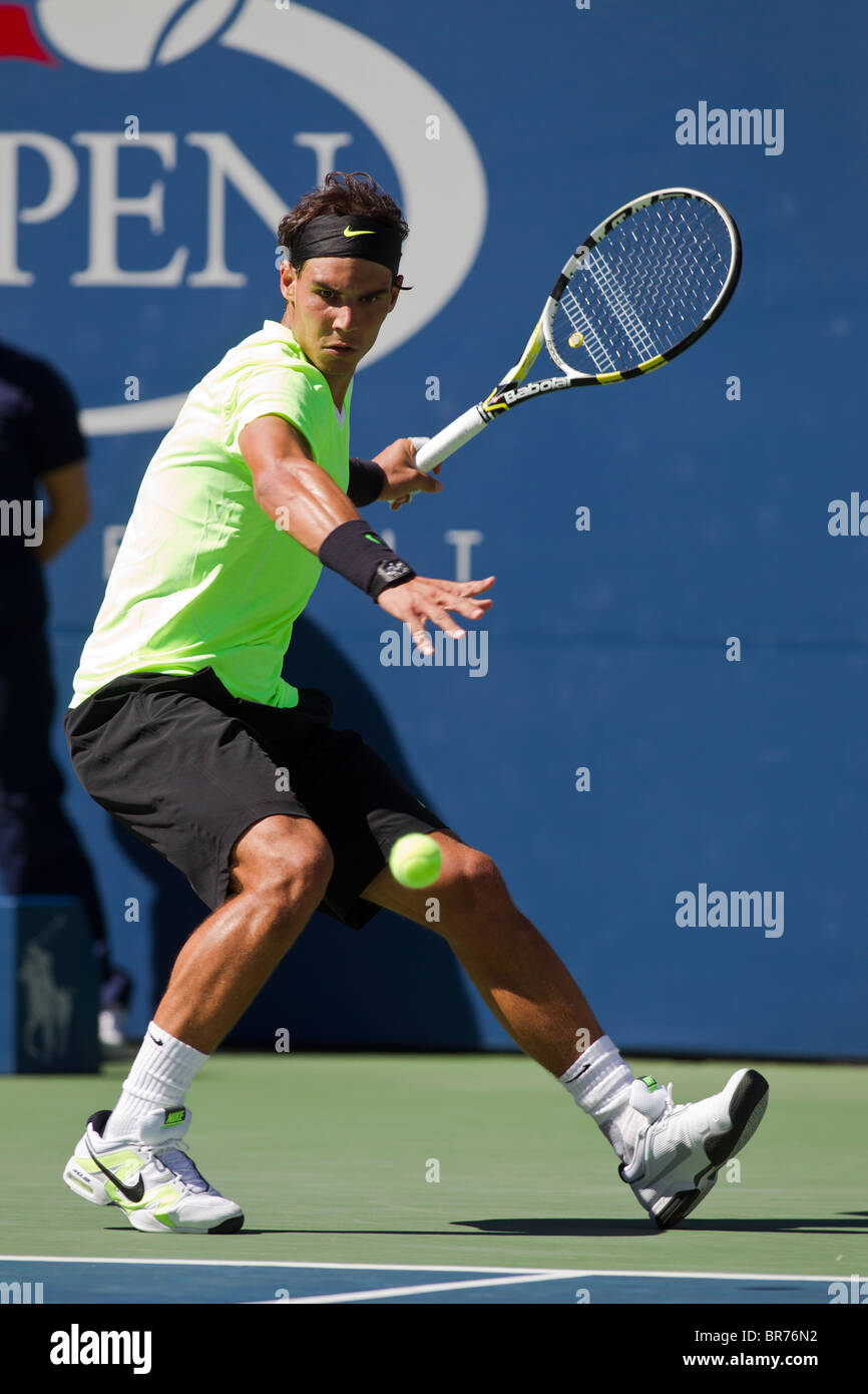 Rafael Nadal (ESP) competing at the 2010 US Open Tennis Stock Photo - Alamy