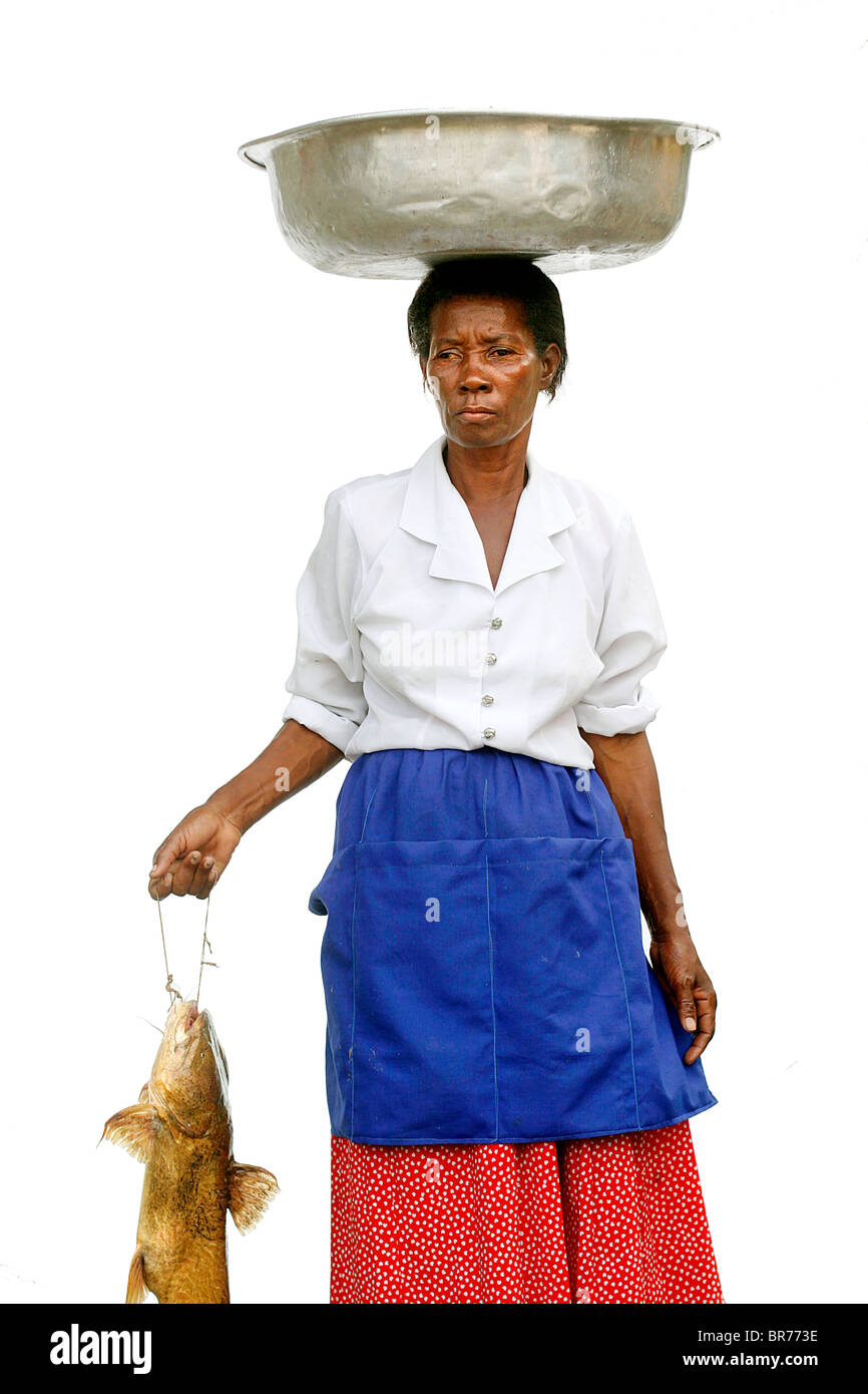 A woman selling fish poses for a portrait series on the Colombian ...