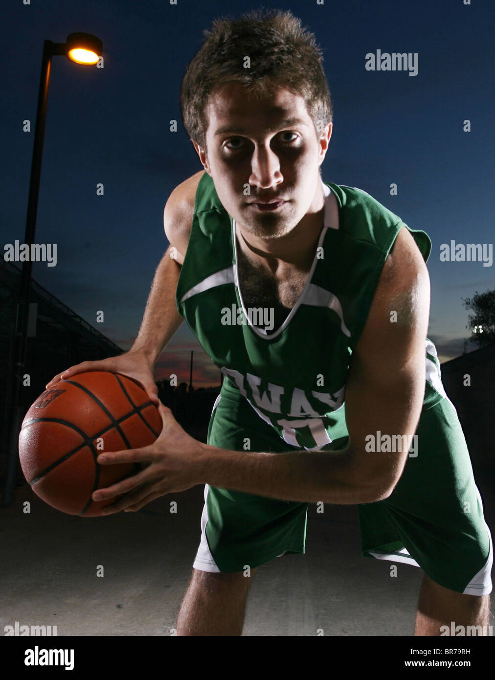 Basketball player uniform hi-res stock photography and images - Alamy