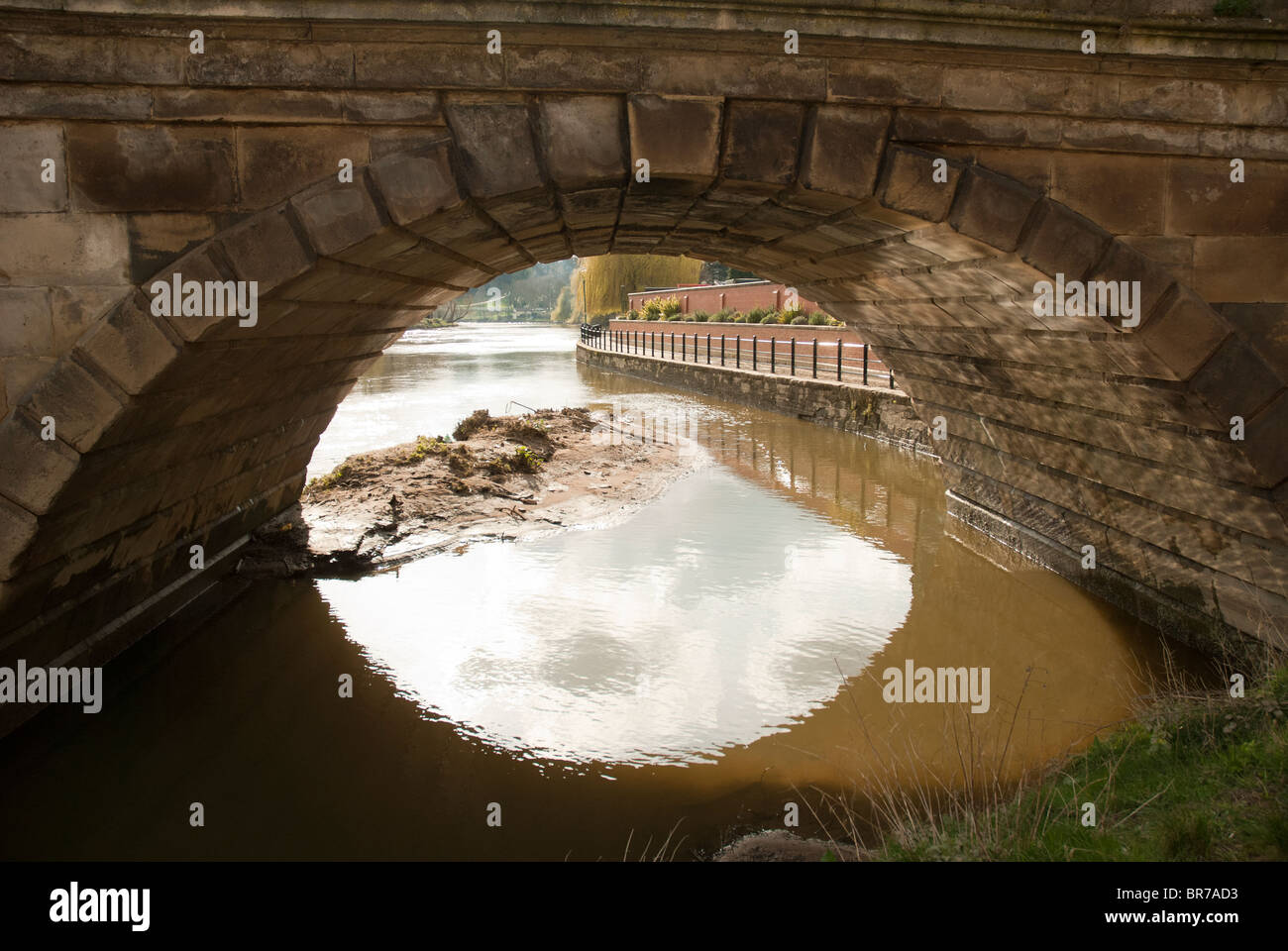Meandering walkway hi-res stock photography and images - Alamy