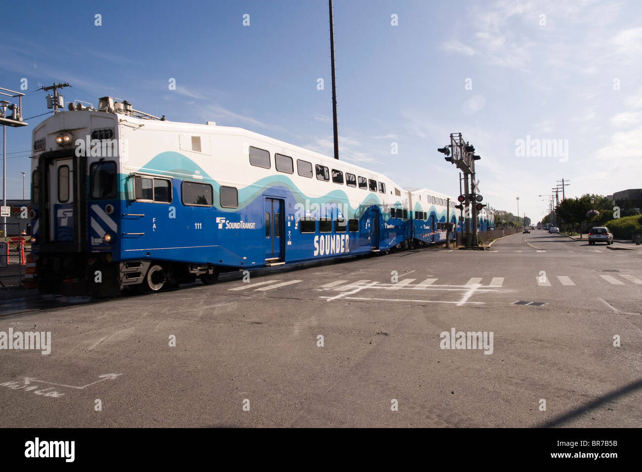Sounder hi-res stock photography and images - Alamy