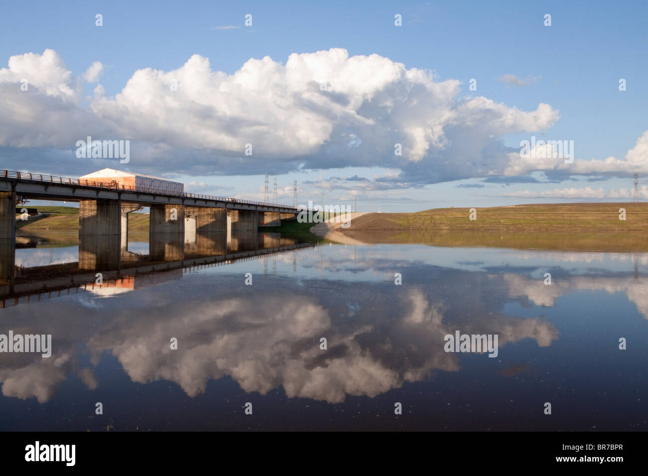 Red river floodway hi-res stock photography and images - Alamy