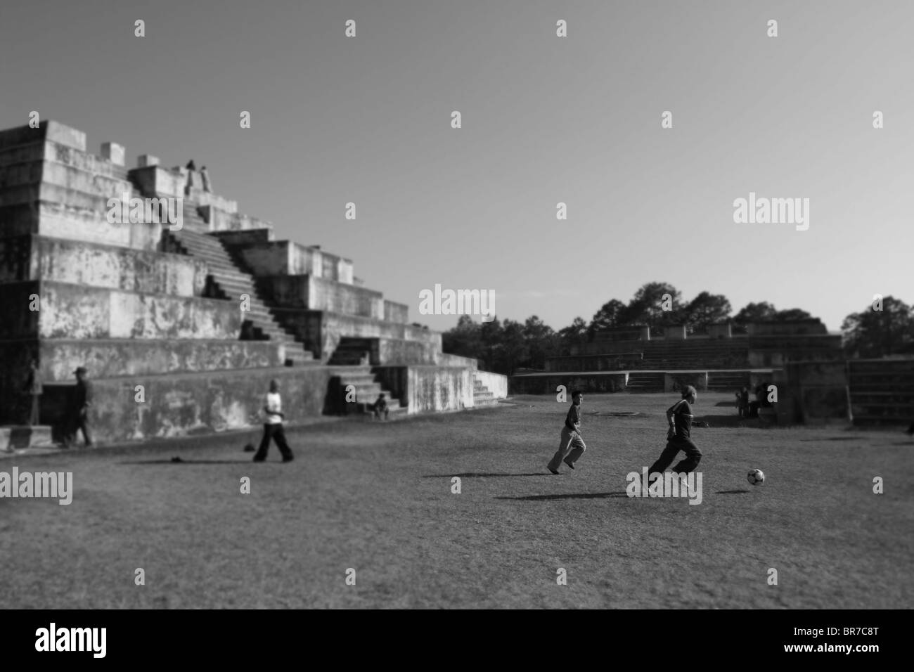 Mayan sports Black and White Stock Photos & Images - Alamy