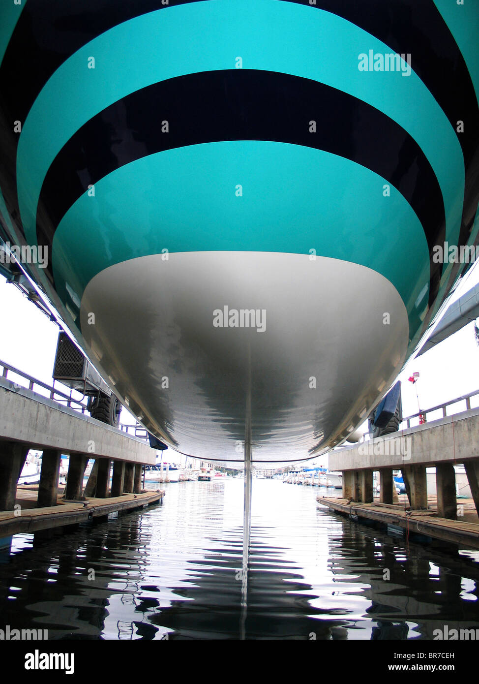 Hull of a racing yacht Stock Photo - Alamy