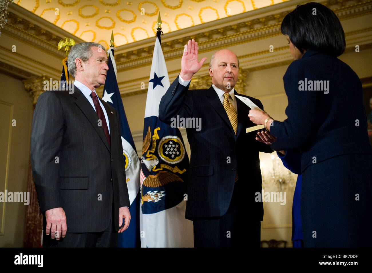 President george bush president john hi-res stock photography and ...