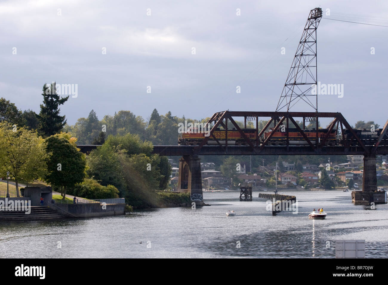 Burlington Northern Santa Fe Freight Train crosses lifting bridge at ...