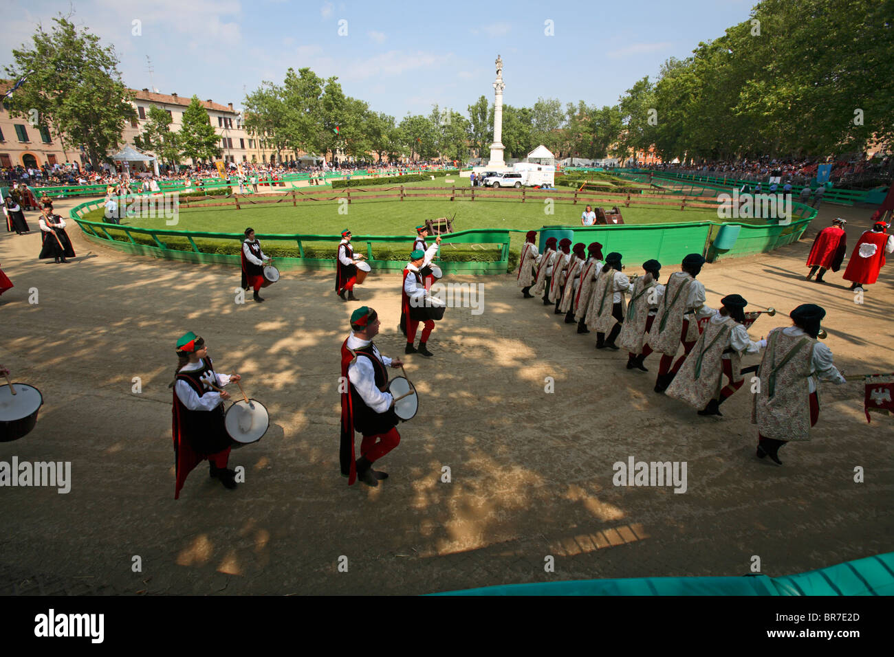 Flag throwers at traditional Ferrara's Palio, Ferrara, Italy Stock ...