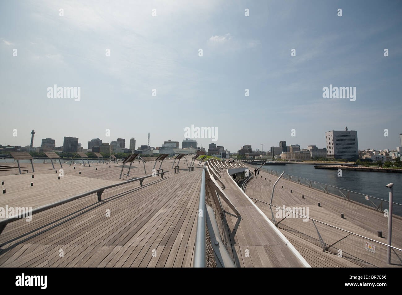 Osanbashi pier hi-res stock photography and images - Alamy