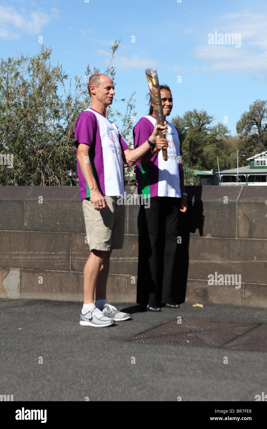 Cathy Freeman and : runner steve moneghetti with the commonwealth torch ...