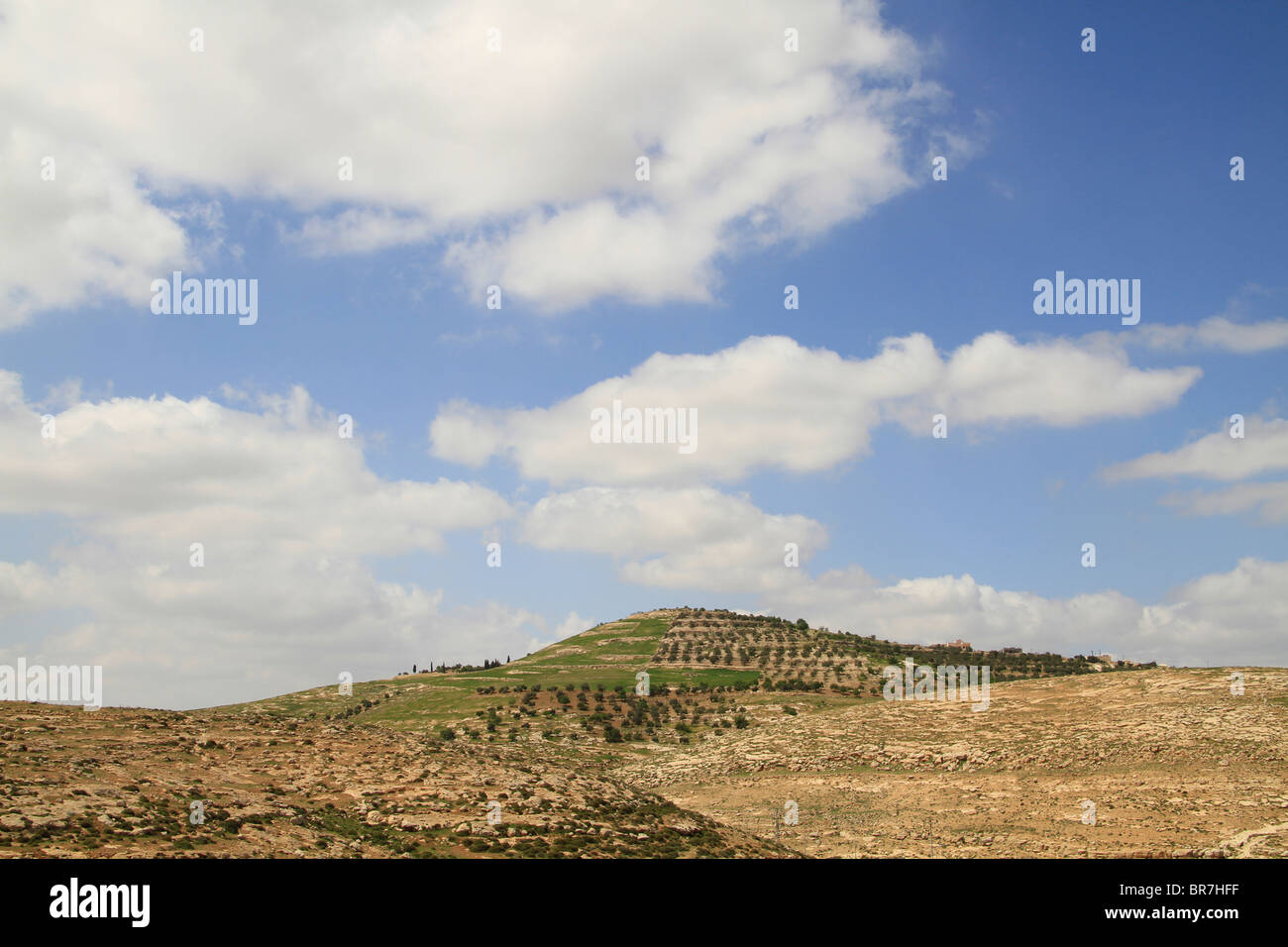 Hebron mountains hi-res stock photography and images - Alamy