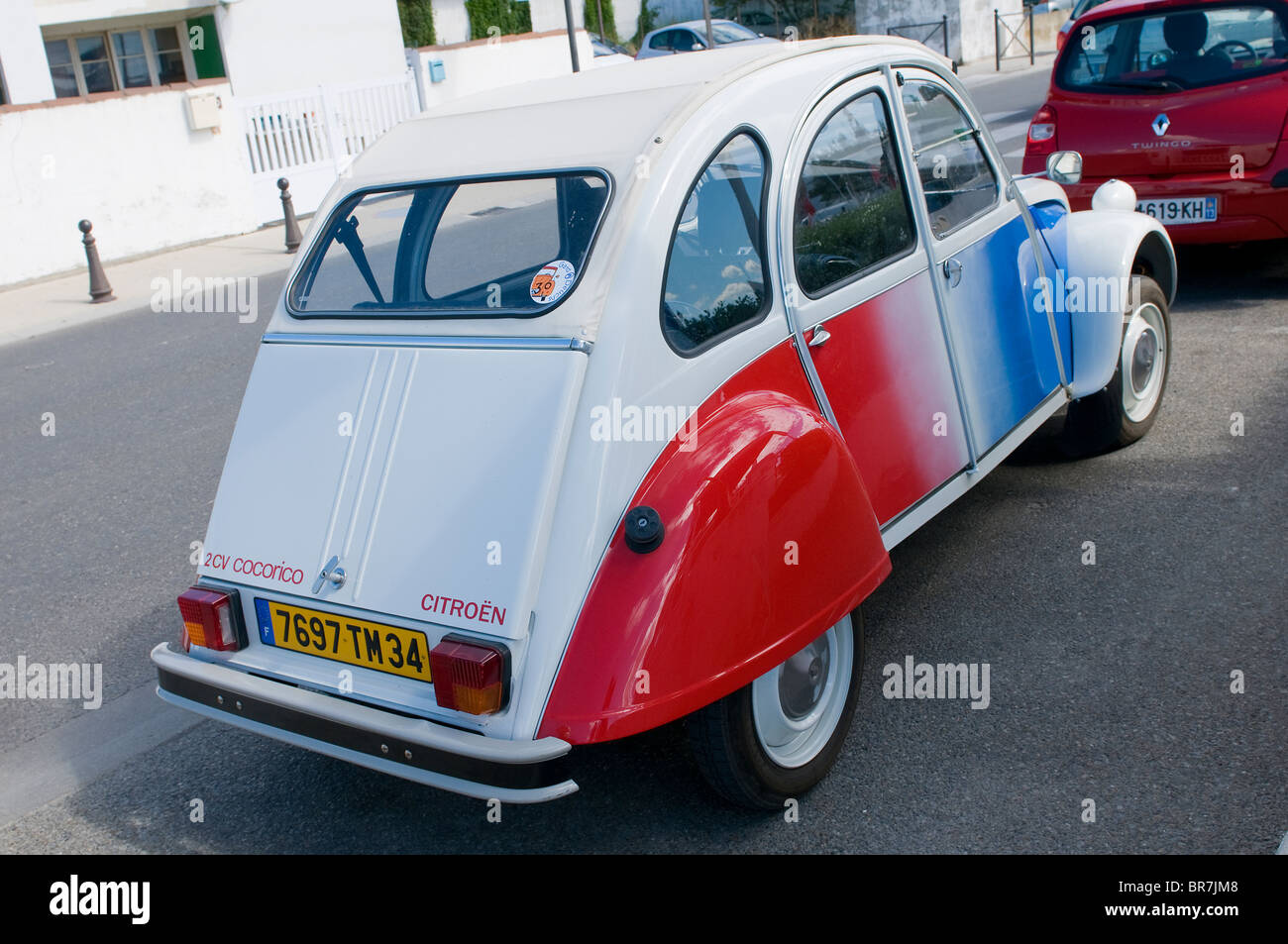 Red Cartoon Car High Resolution Stock Photography and Images - Alamy