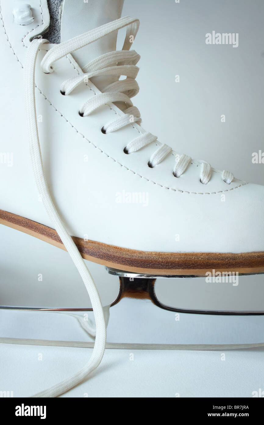 Ice figure hi-res stock photography and images - Alamy