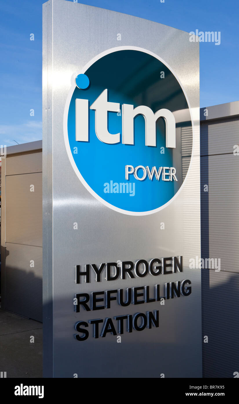 Hydrogen gas powered Ford car in the UK, developed by itm industries ...