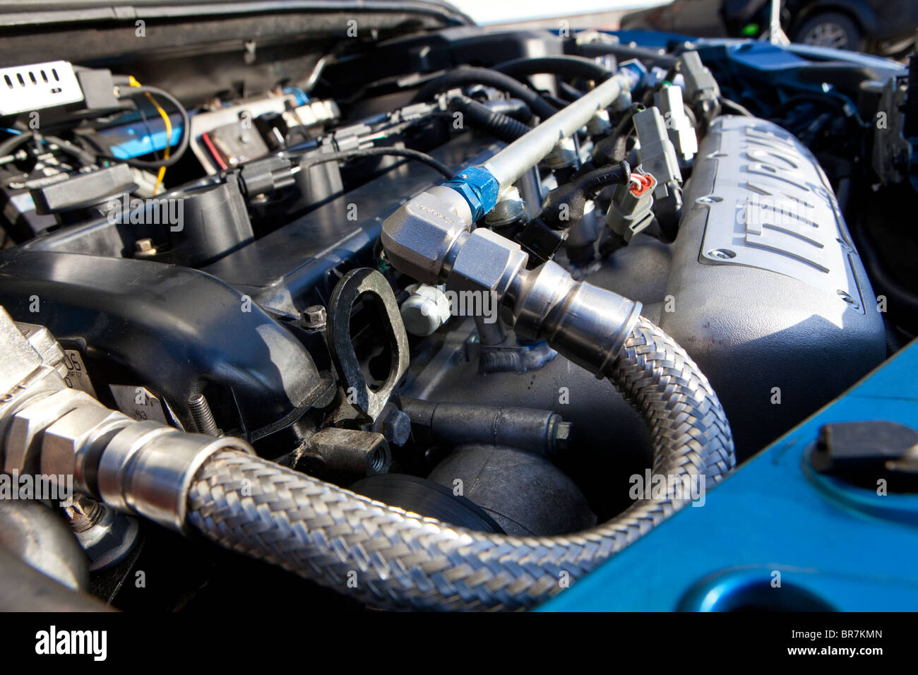 Hydrogen gas powered Ford car in the UK, developed by itm industries ...