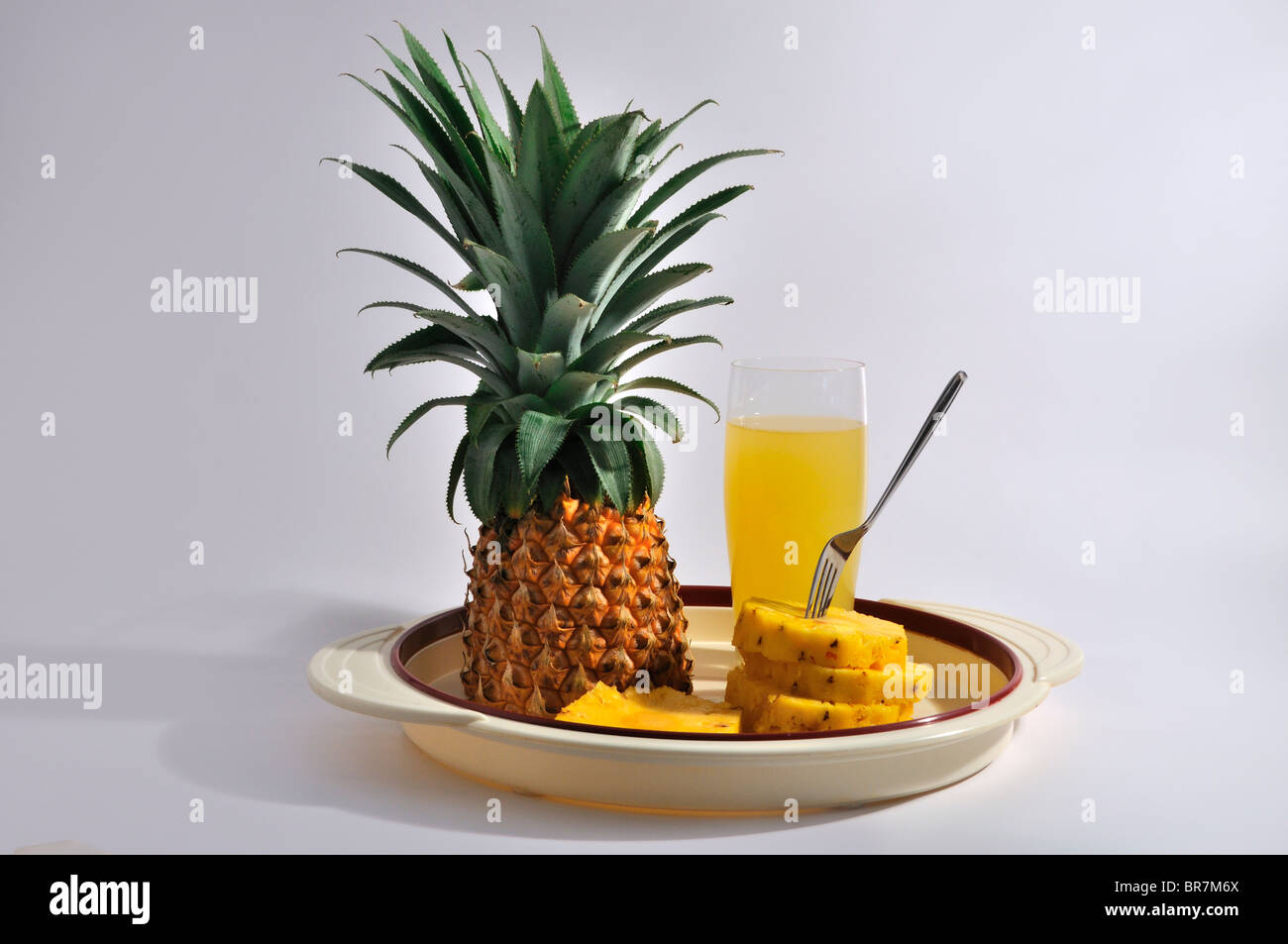 Pine apple hi-res stock photography and images - Alamy
