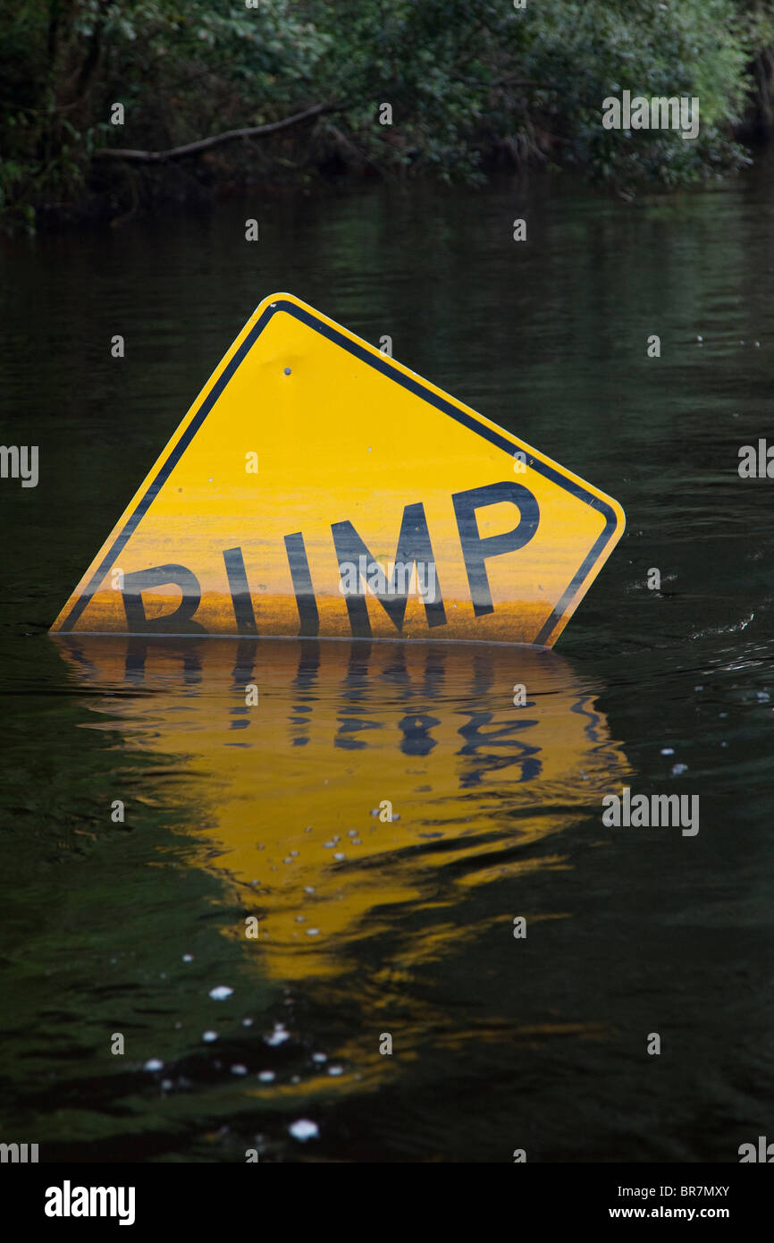 Bump in the road sign hi-res stock photography and images - Alamy