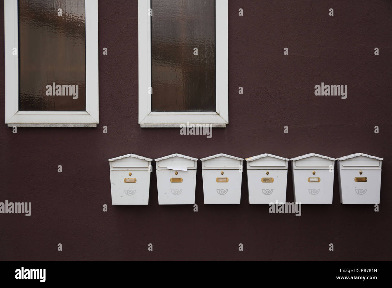 Letterbox letterboxes letter box boxes hi-res stock photography and ...