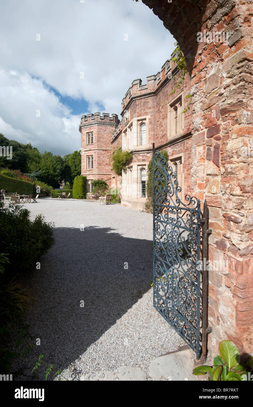Mount edgcumbe house and country park hi-res stock photography and ...