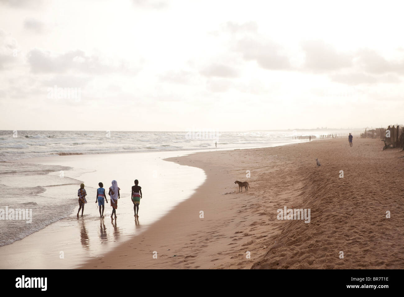Senegal Beach Kids Stock Photos & Senegal Beach Kids Stock Images - Alamy