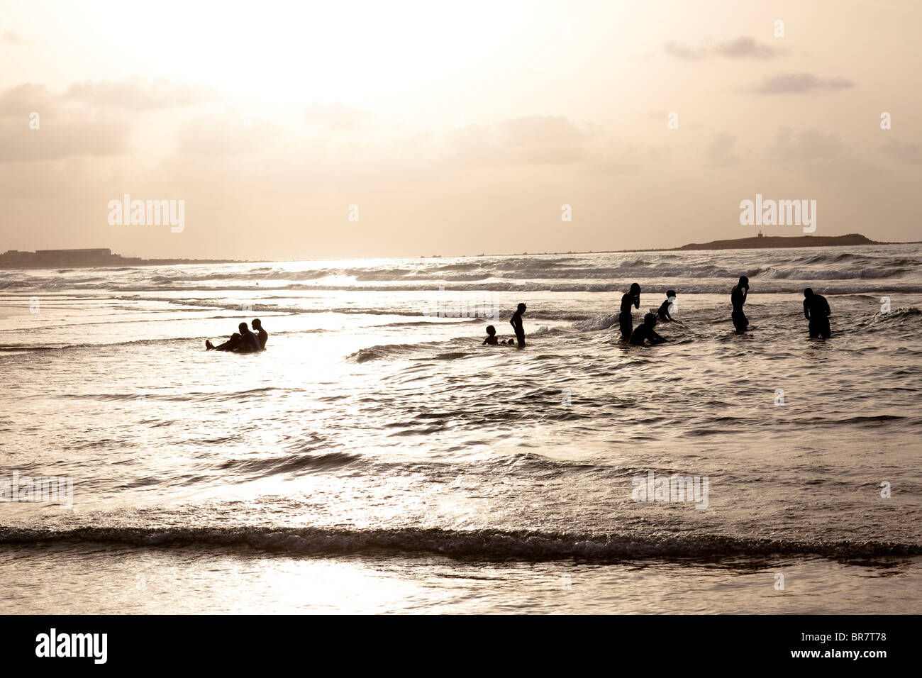 Senegal beach kids hi-res stock photography and images - Alamy