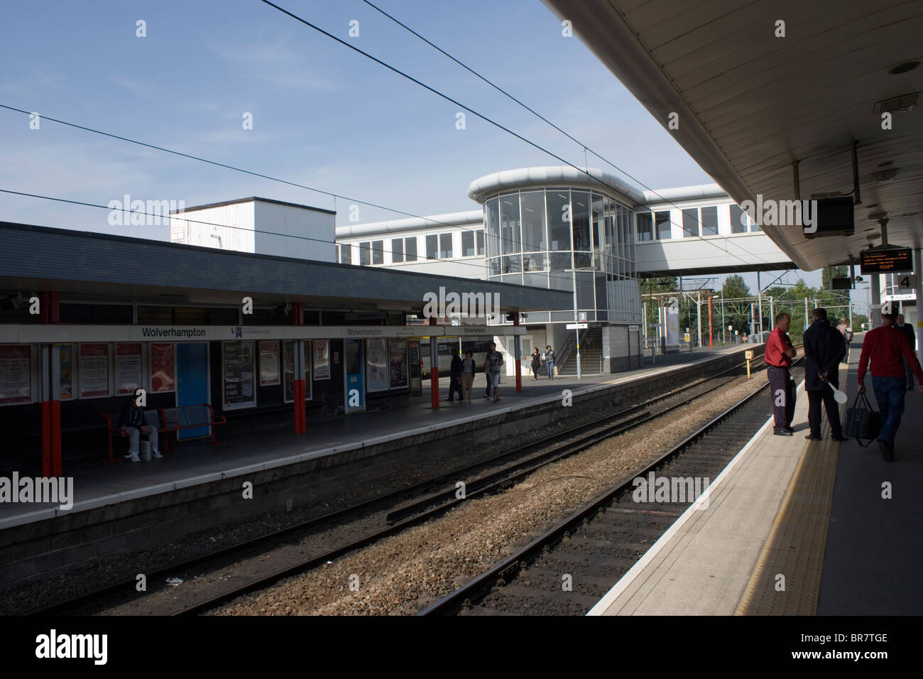 Wolverhampton Railway Station, West Midlands, UK Stock Photo - Alamy