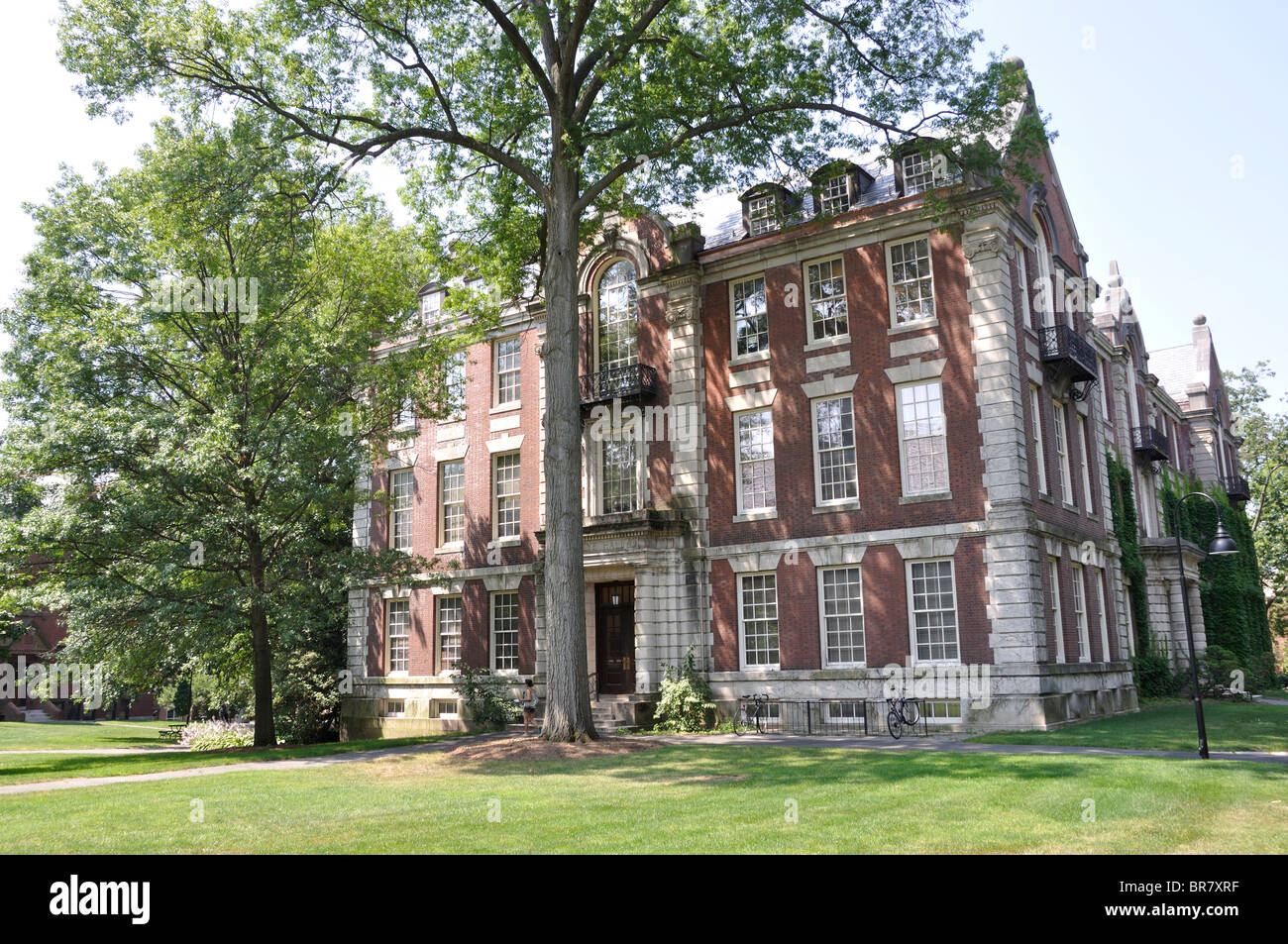 Smith college campus hi-res stock photography and images - Alamy
