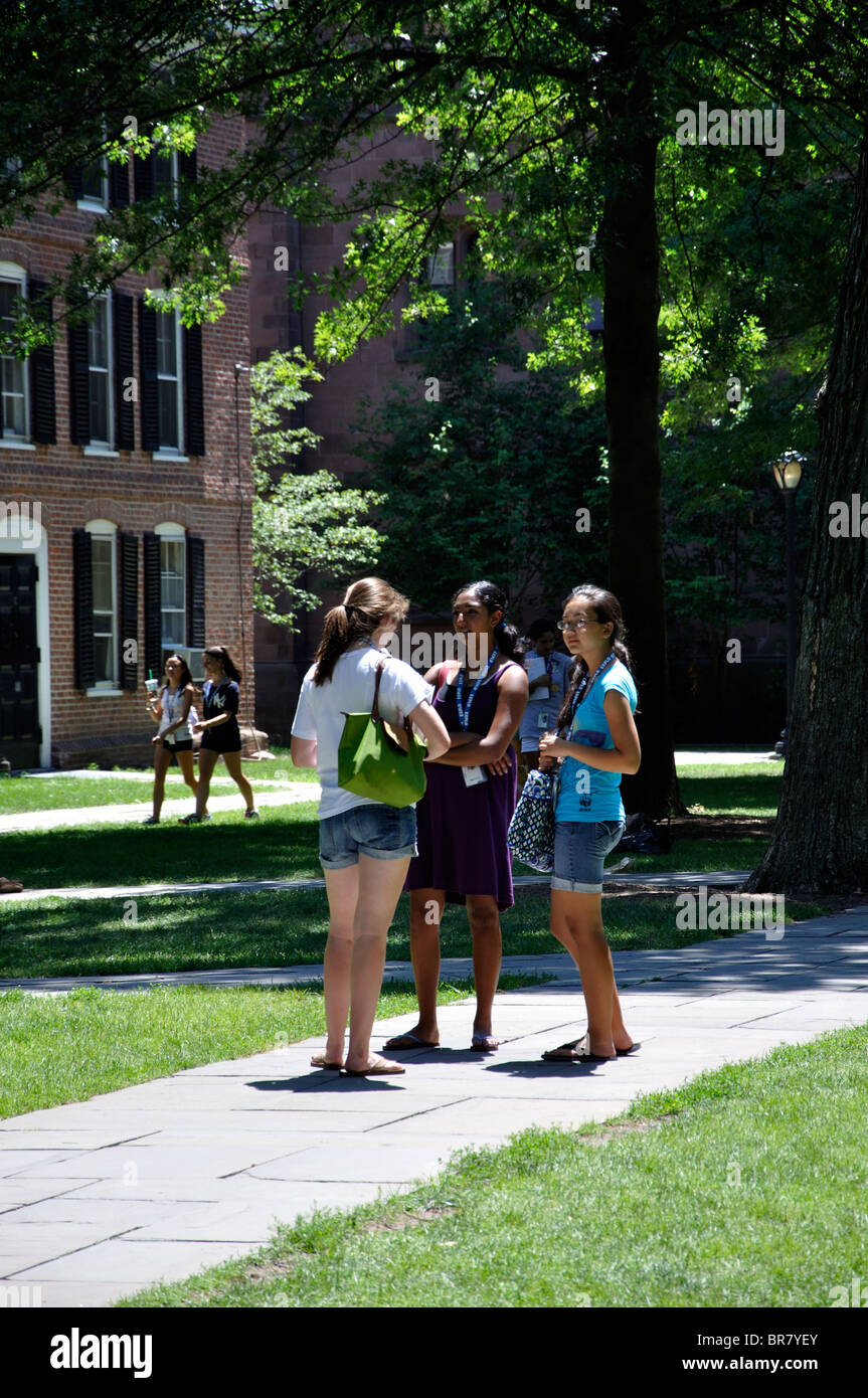Yale university students hi-res stock photography and images - Alamy