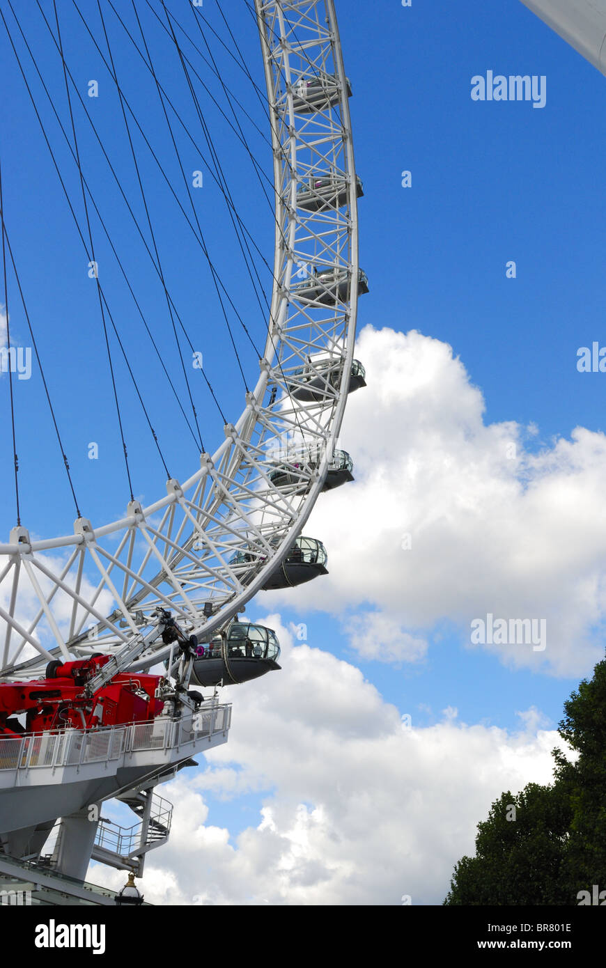 Details ferris wheel close hi-res stock photography and images - Alamy