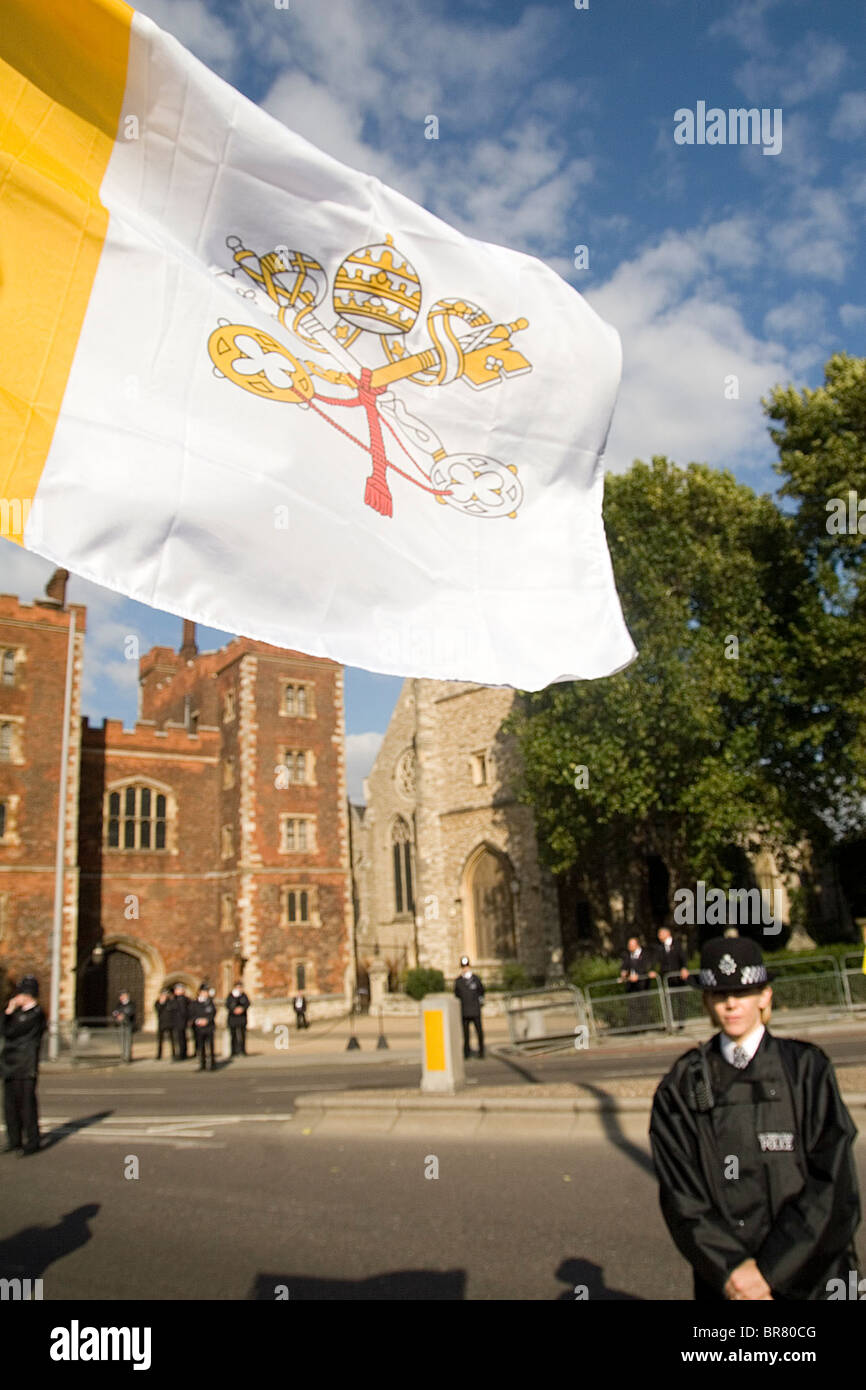Lambeth flag hi-res stock photography and images - Alamy