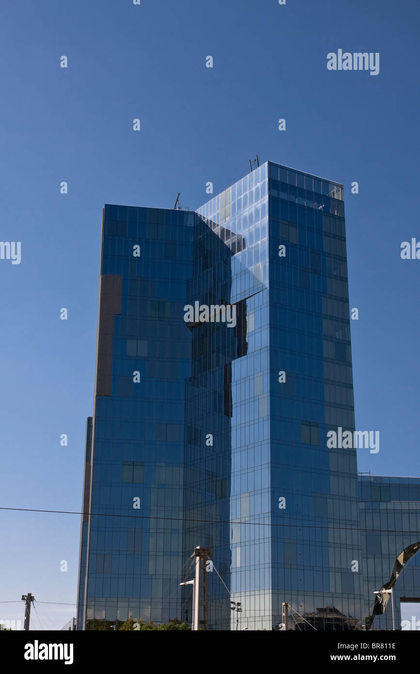 Building gas natural company in hi-res stock photography and images - Alamy