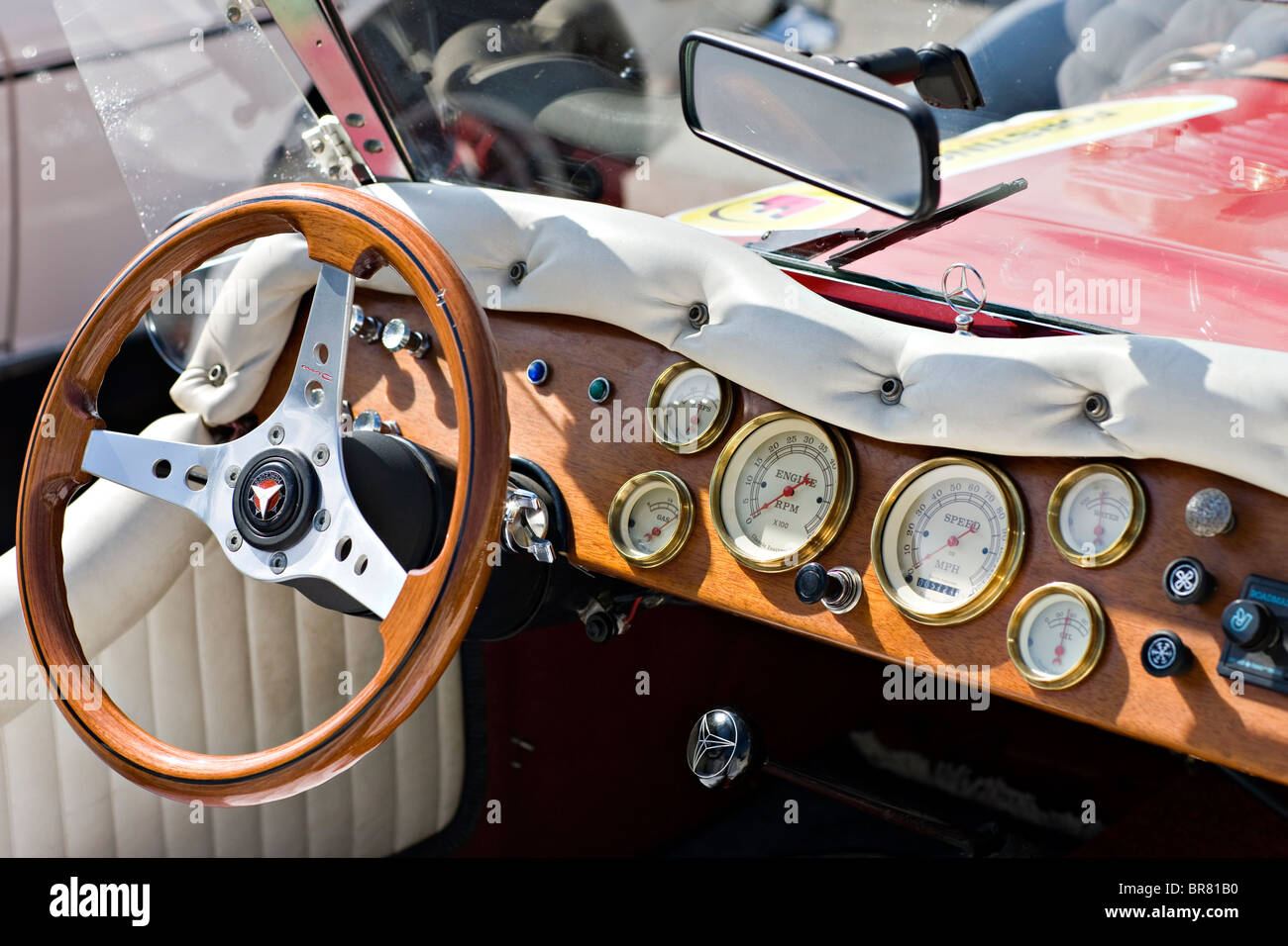 Retro car dashboard Stock Photo - Alamy