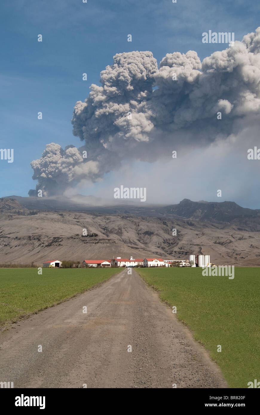 Eyjafjallajokull ash cloud, Iceland Stock Photo - Alamy