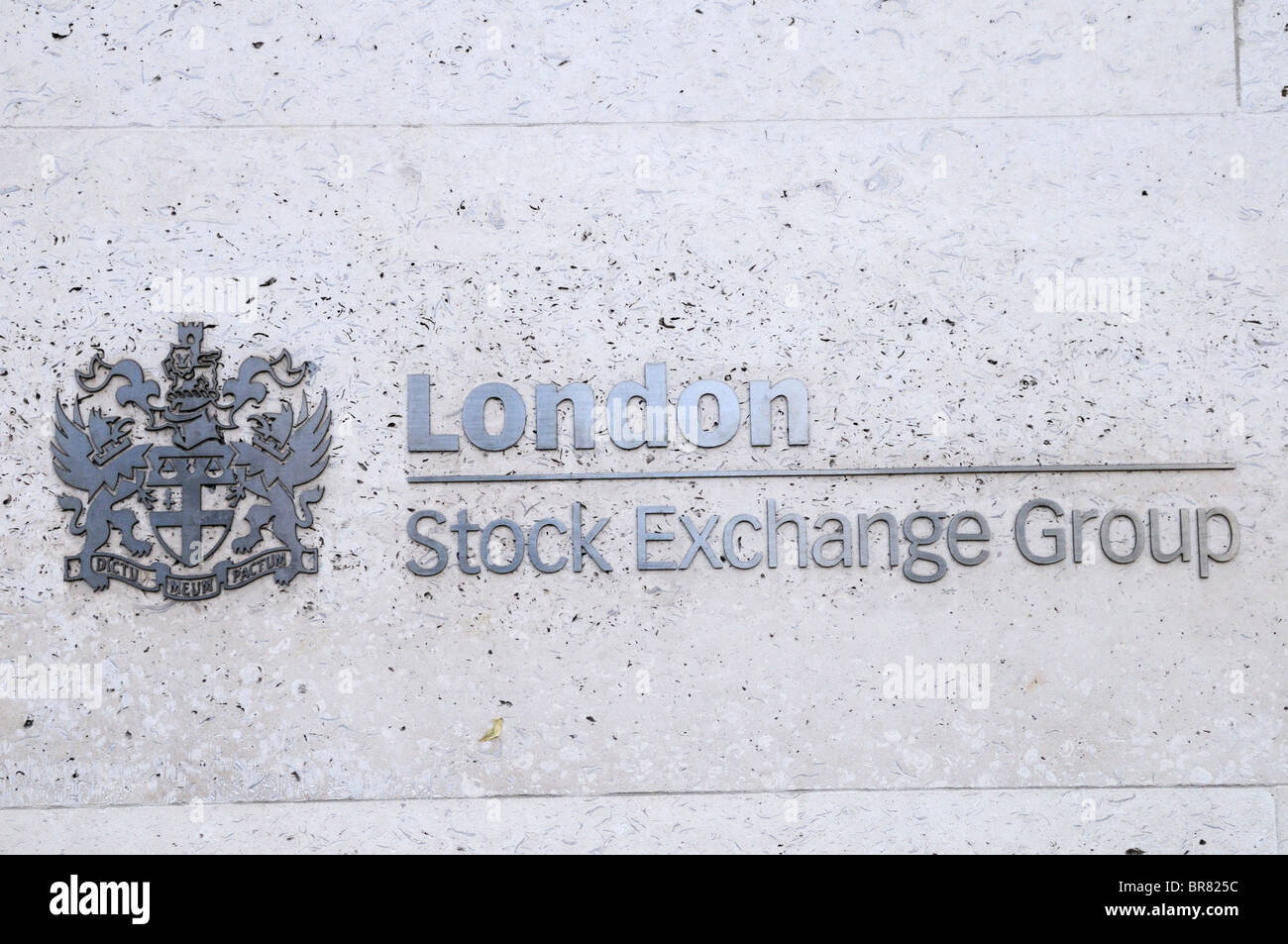 London stock exchange logo hi-res stock photography and images - Alamy