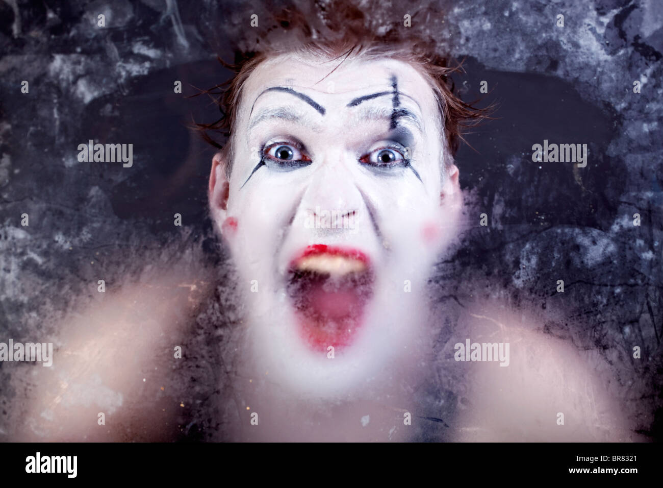 Screaming face art hi-res stock photography and images - Alamy