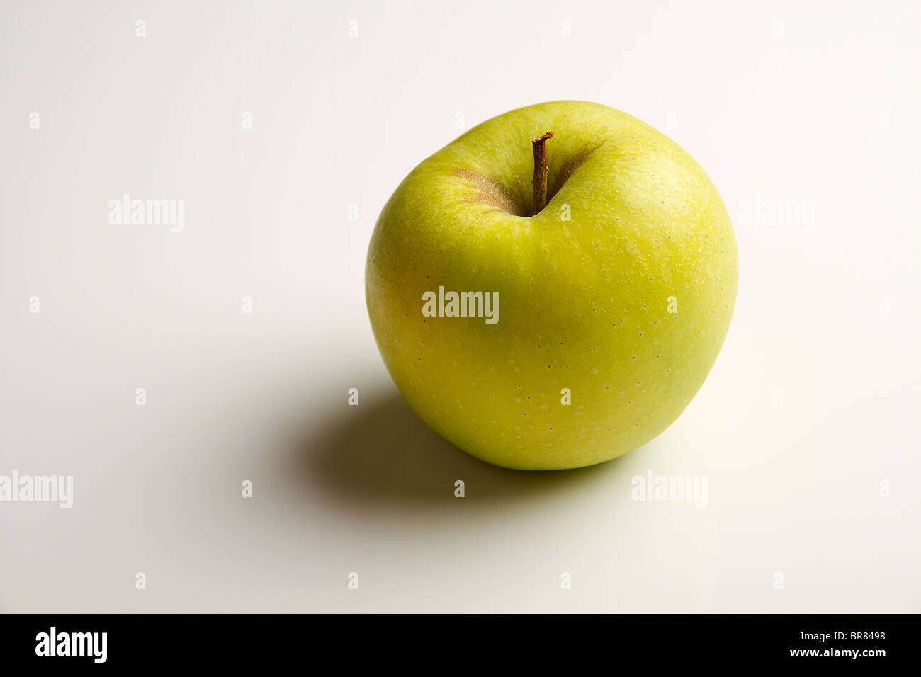 Apple With Stalk Stock Photos & Apple With Stalk Stock Images - Alamy