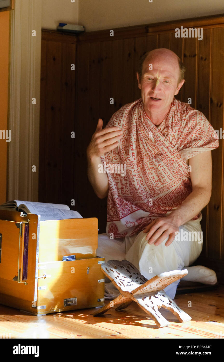 Hare Krishna devotee takes a class to learn about passages from the ...