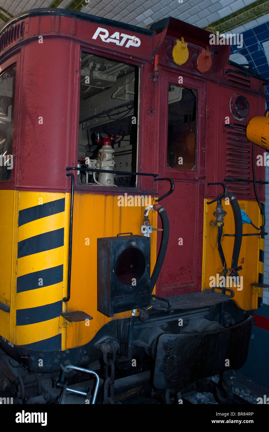 Paris, France, Paris Metro, Inside Station, Detail Old, Antique RATP ...