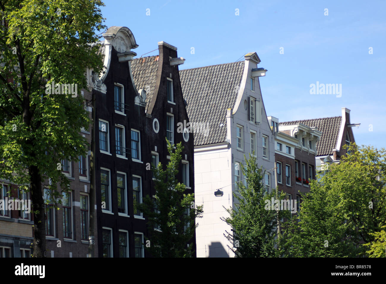 Dutch Houses Canal Amsterdam High Resolution Stock Photography and ...