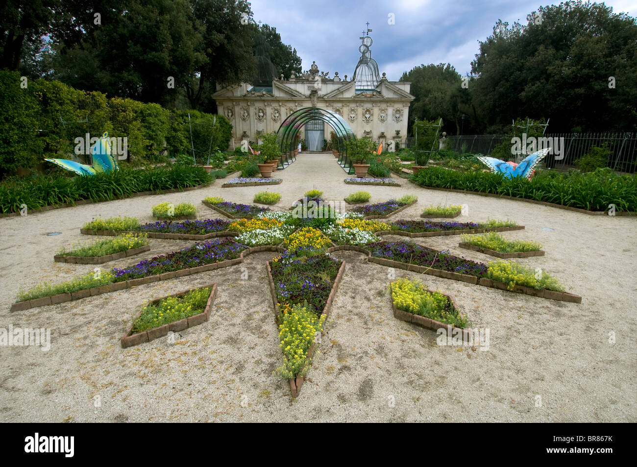 Roman gardens in Italy Stock Photo - Alamy