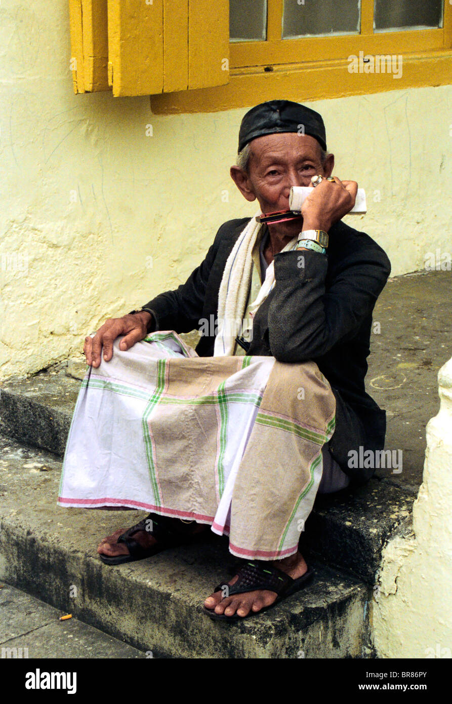 Muslim man from the Malay community, Singapore Stock Photo - Alamy