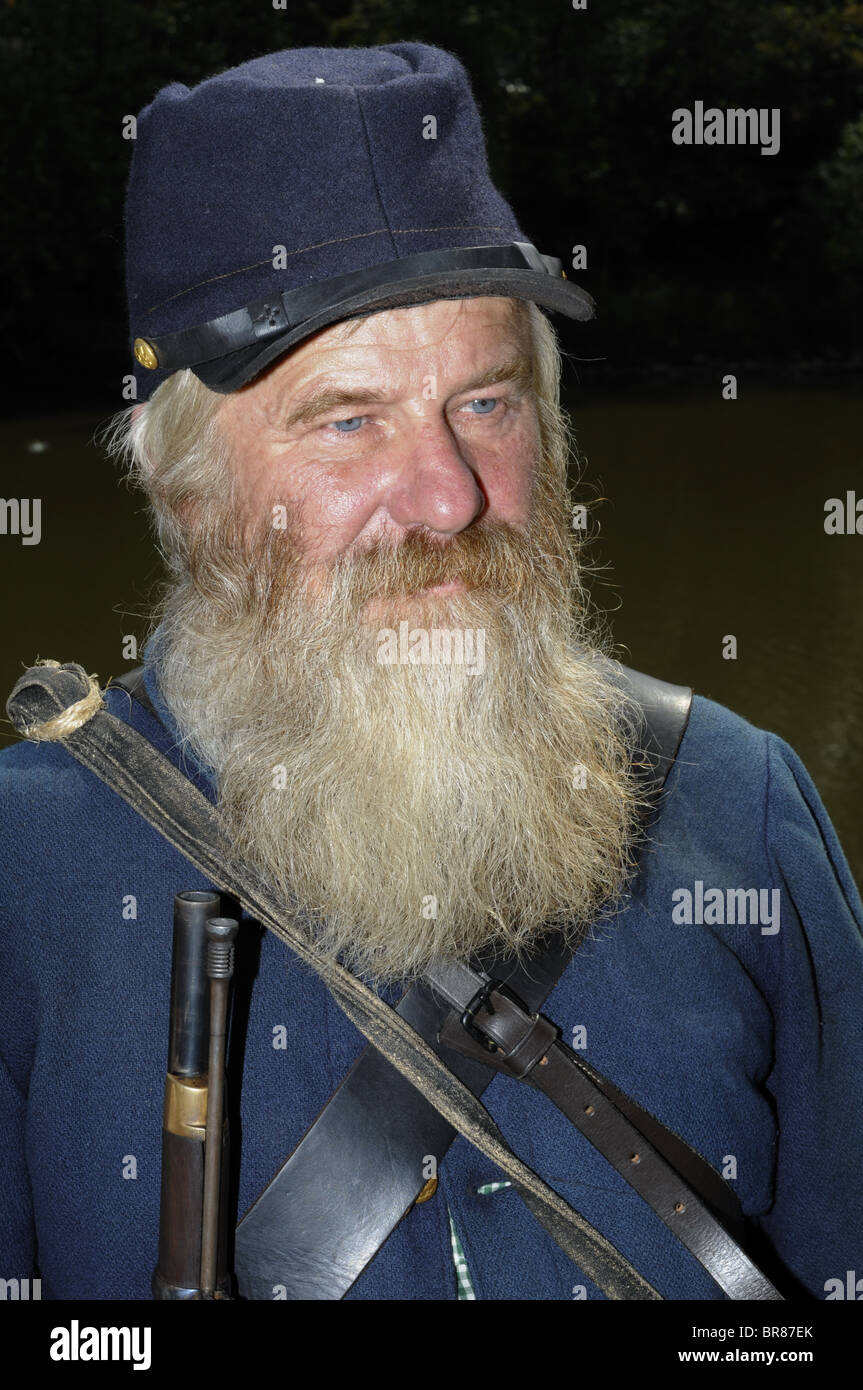 Civil war soldier hi-res stock photography and images - Alamy