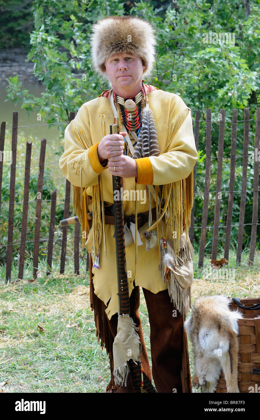 Fur trader hi-res stock photography and images - Alamy