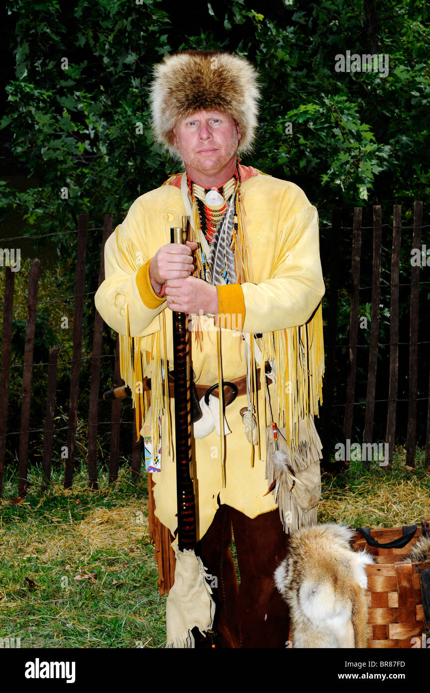 Fur trader hi-res stock photography and images - Alamy