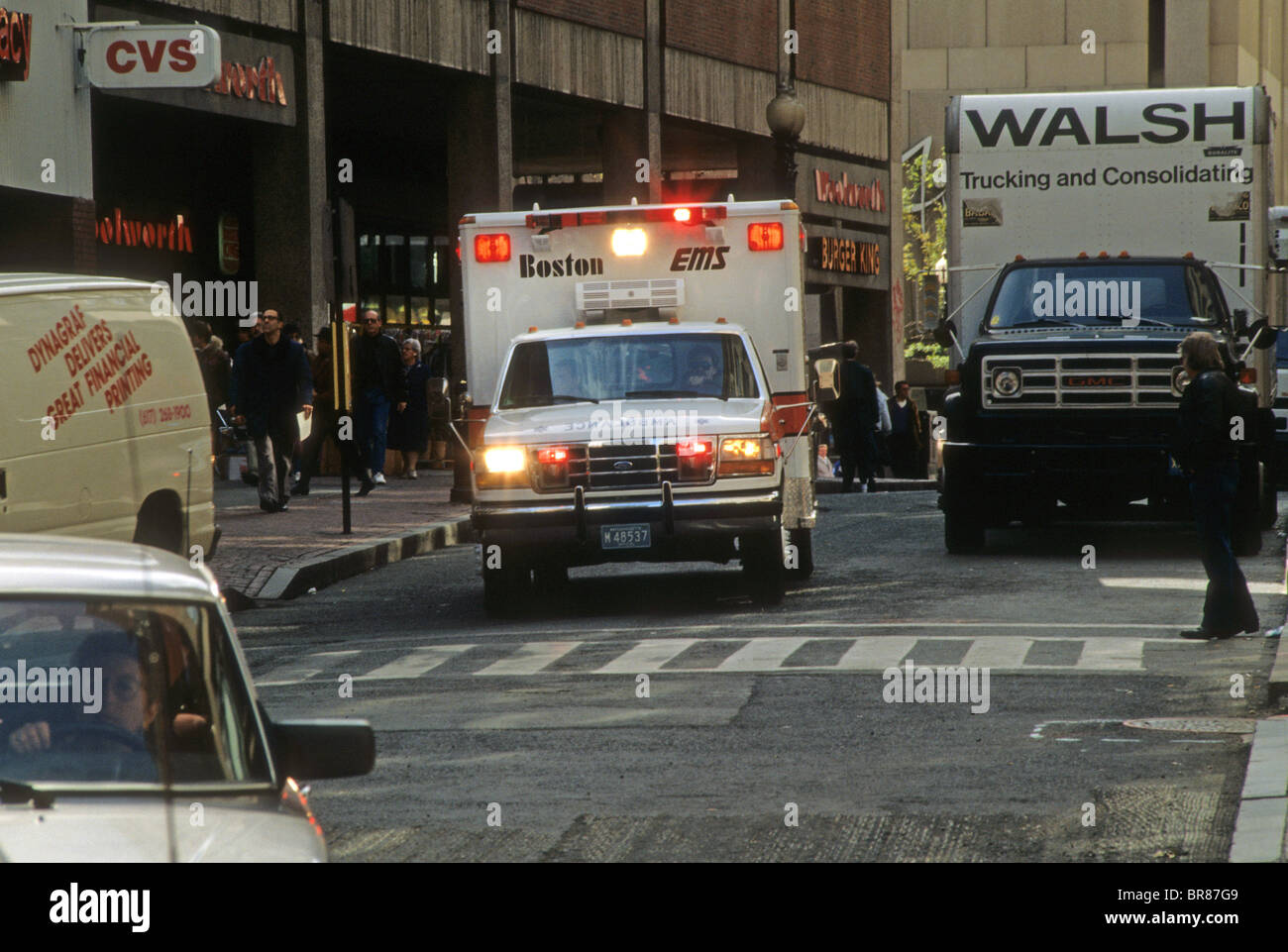 Ambulance emergency response vehicle paramedic medical rescue code 3 ...