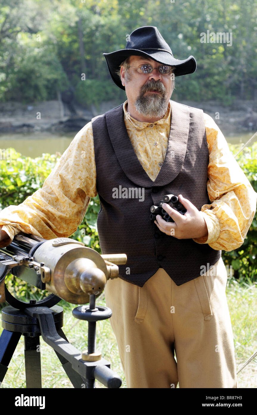 Civil war officer explains the working of the Gatlin Gun Stock Photo ...