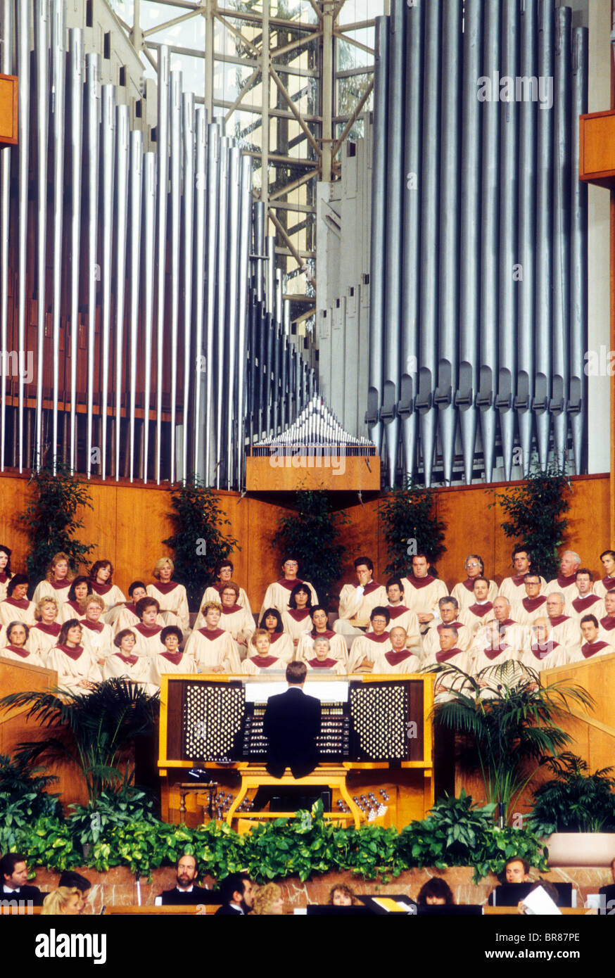 choir pipe organ Crystal Cathedral Garden Grove California church large ...