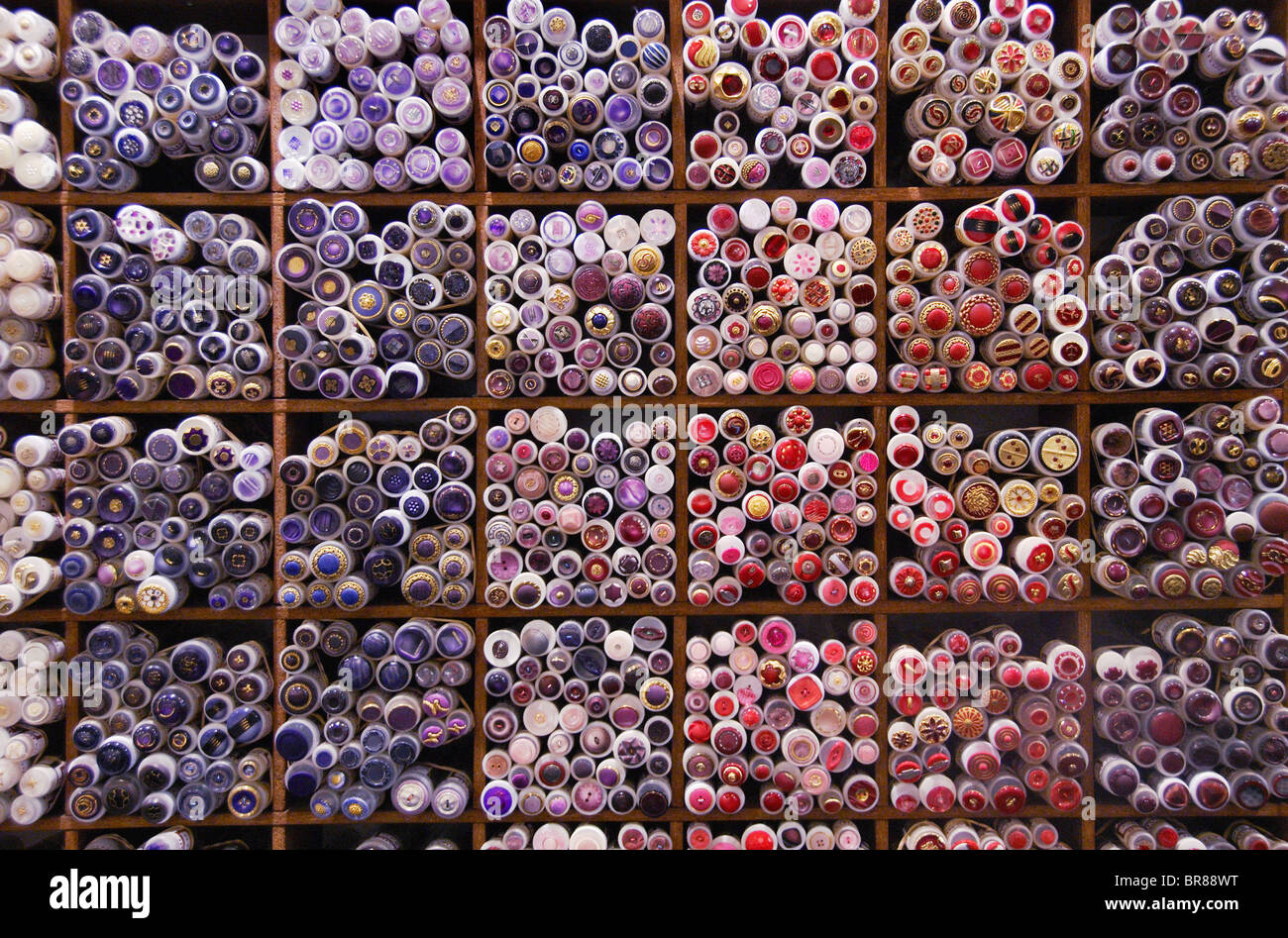 end rolls of many colours in an Adelaide shop Stock Photo - Alamy