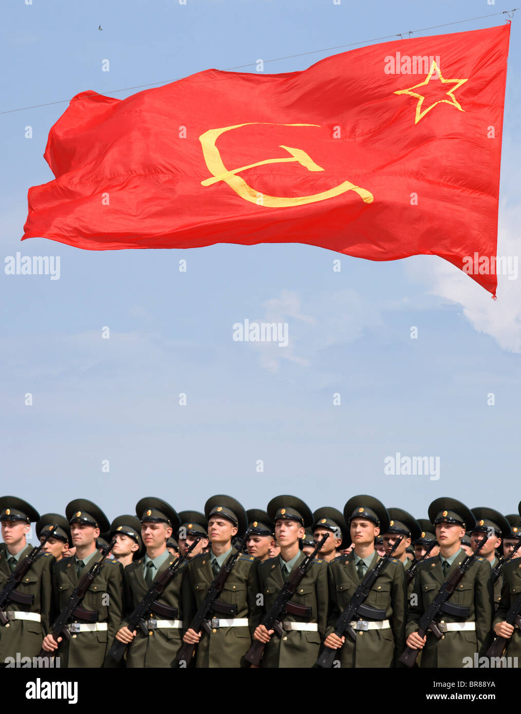 Soviet union flag hi-res stock photography and images - Alamy